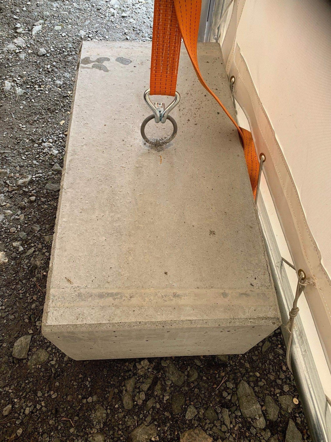 Betonglodd 200 kg - Forankring lagertelt & lagerhaller – Easy Gruppen